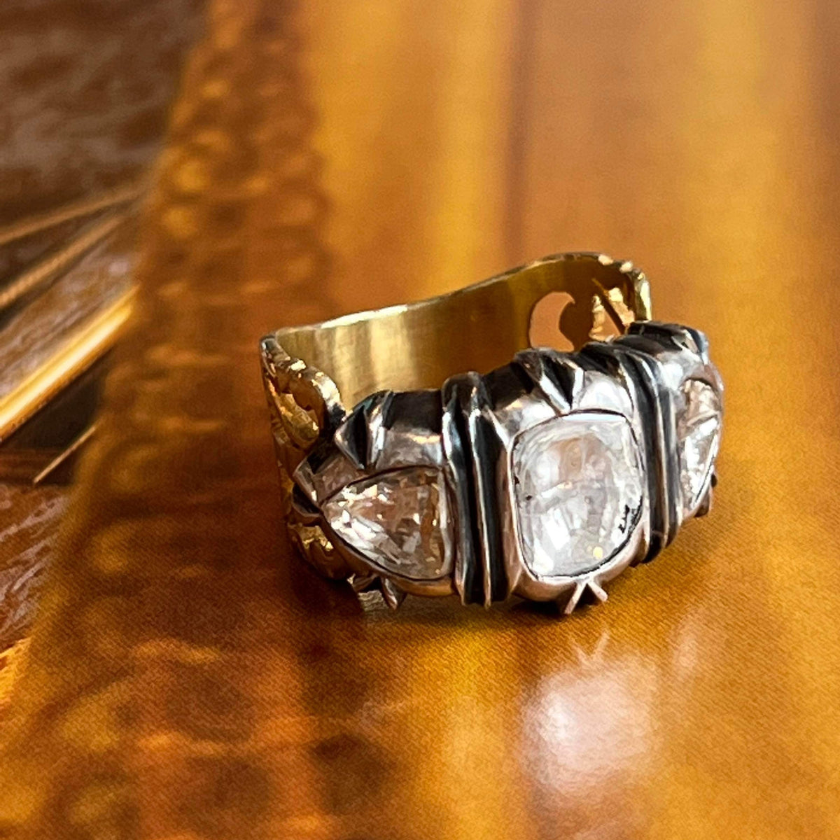 Chelsea Ring – Himatsingka Collection